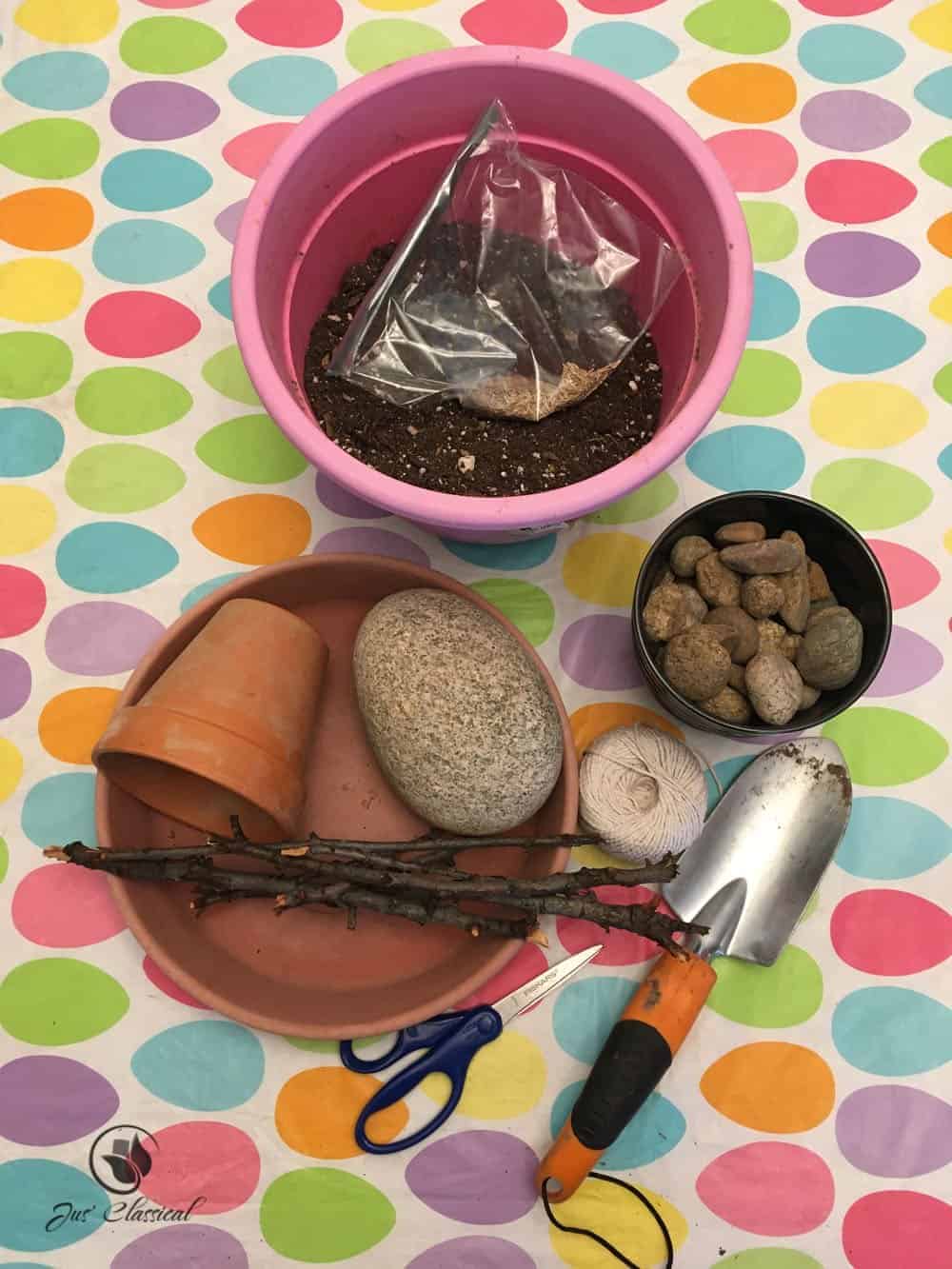 How to Make a Resurrection Garden for Easter - tutorial